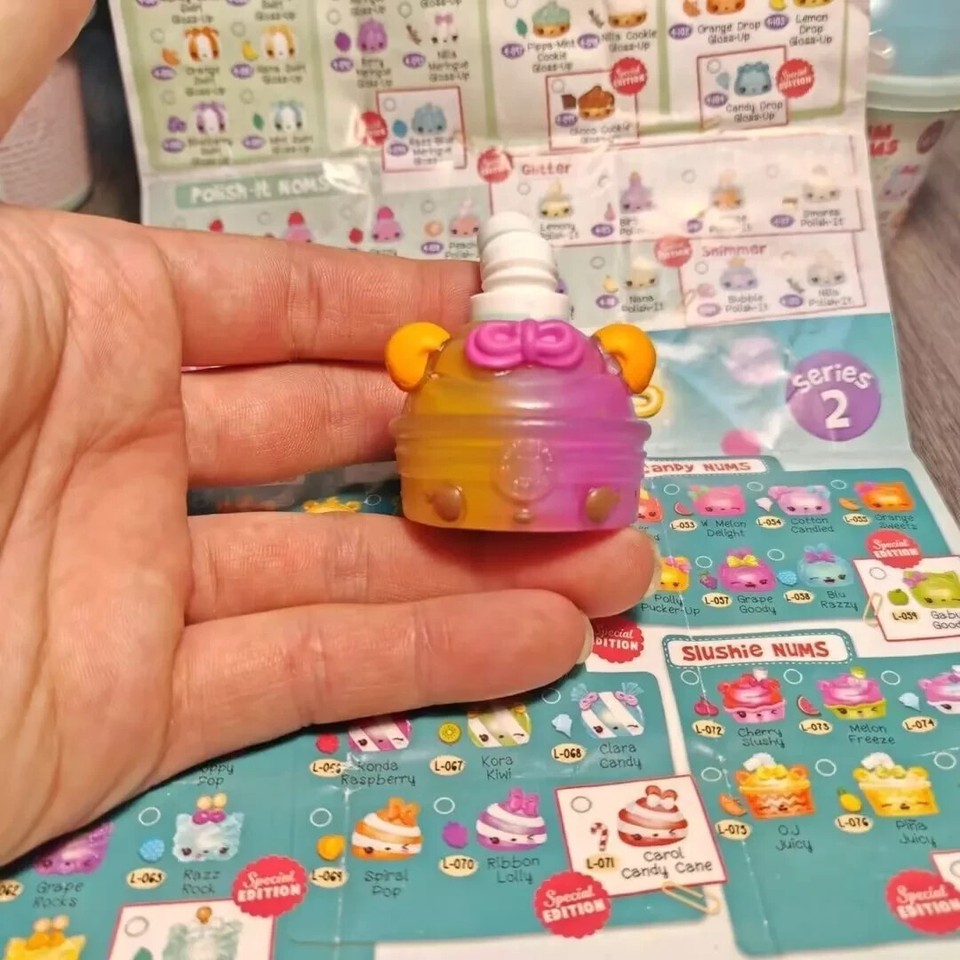 Num Noms Glitter Gloss-Up Surprise Pack SCENTED Mix & Match Series 4 | eBay
