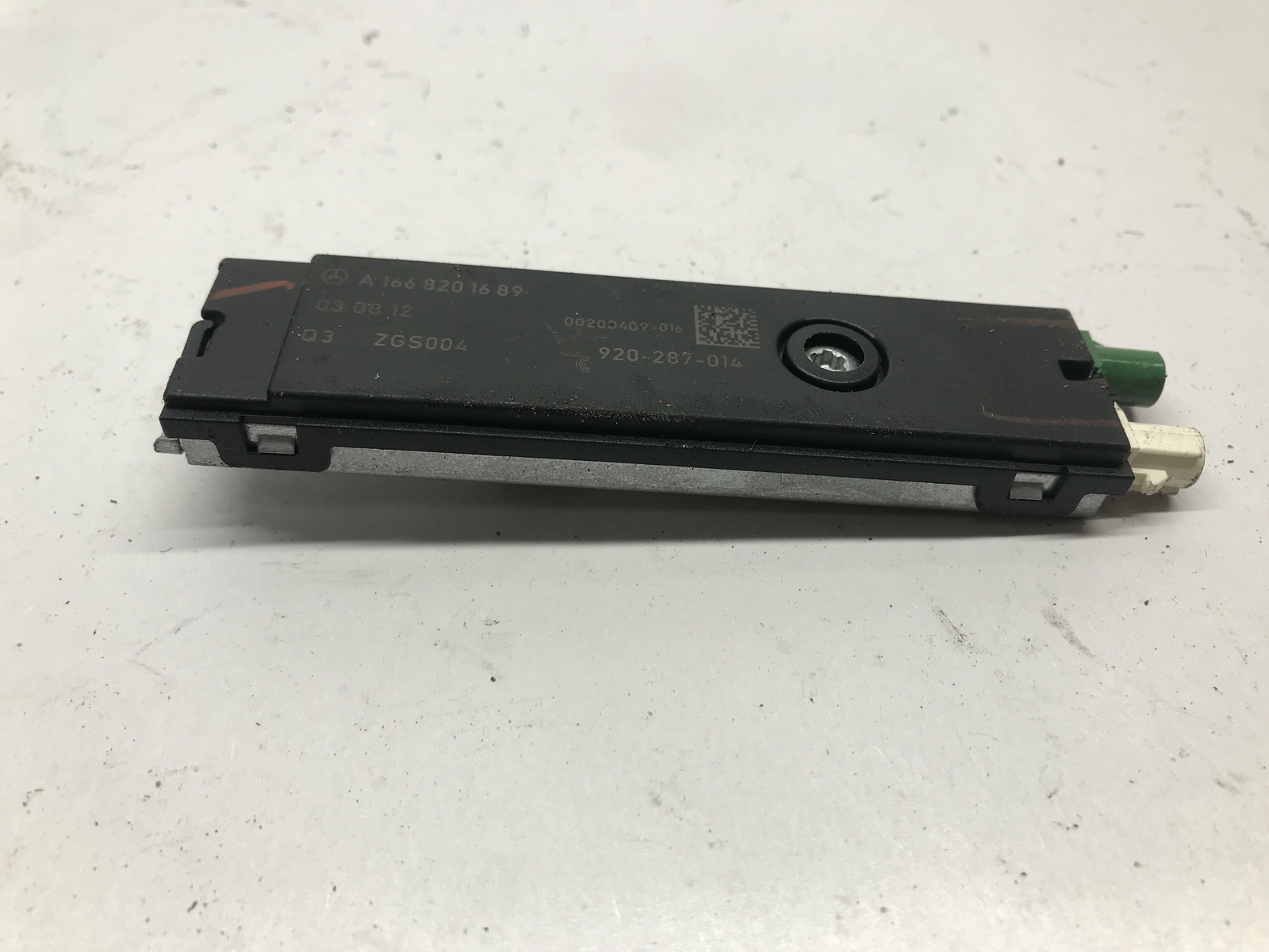 2013 MERCEDES-BENZ M W166 ML 350 Bootlid Antenna Amplifier a1668201689 ...