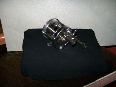 Vintage Shakespeare Service 1944 Model GE Fishing Reel | eBay