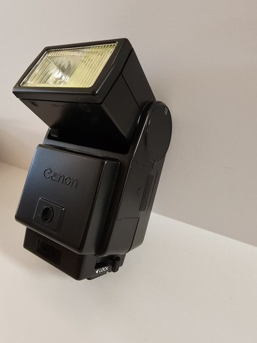 Canon Speedlite 199A Electronic Shoe Mount Flash Unit & Case | eBay
