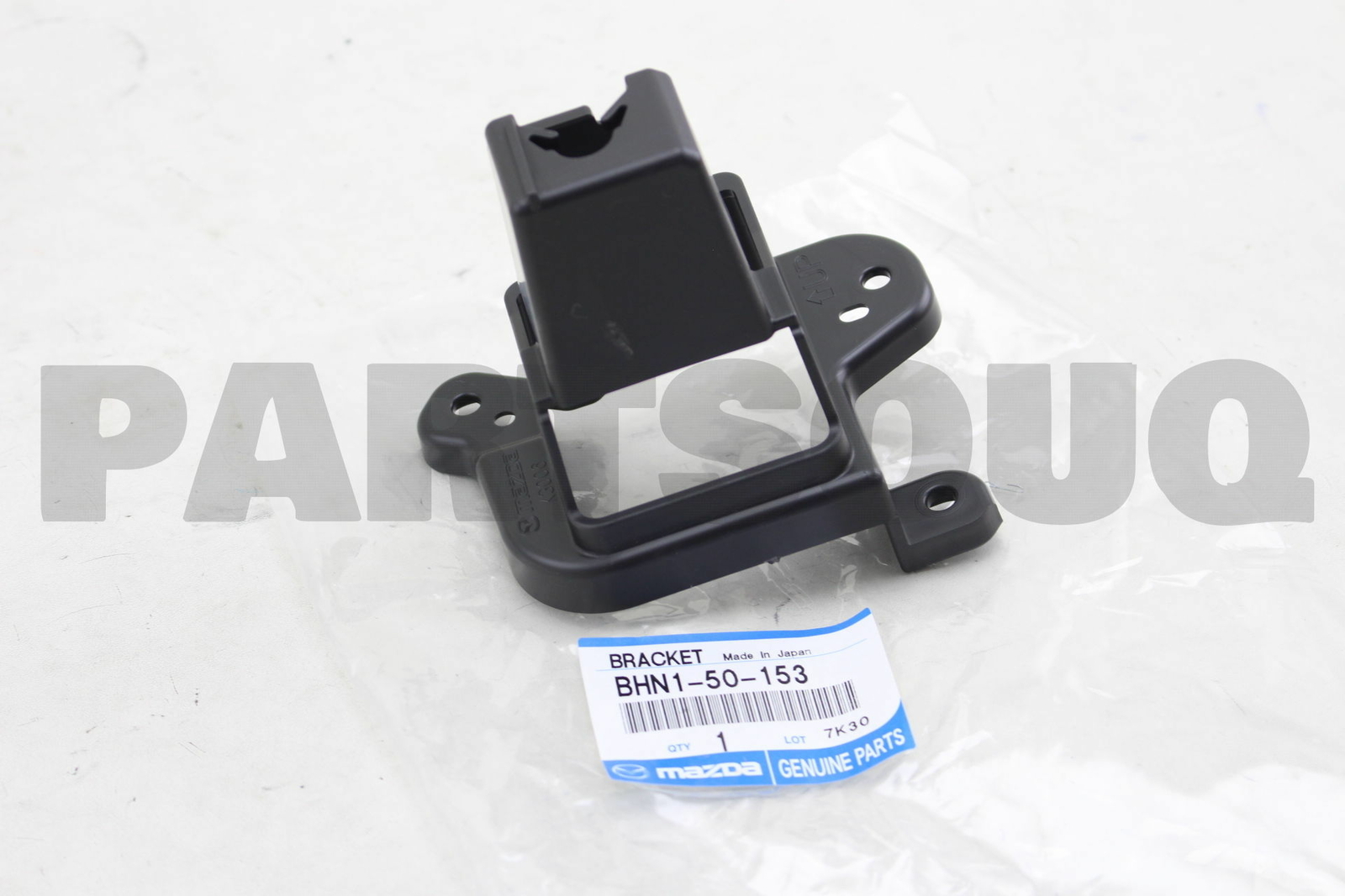 BHN150153 Genuine Mazda BRACKET(R),FRT BUMPE BHN1-50-153 | eBay