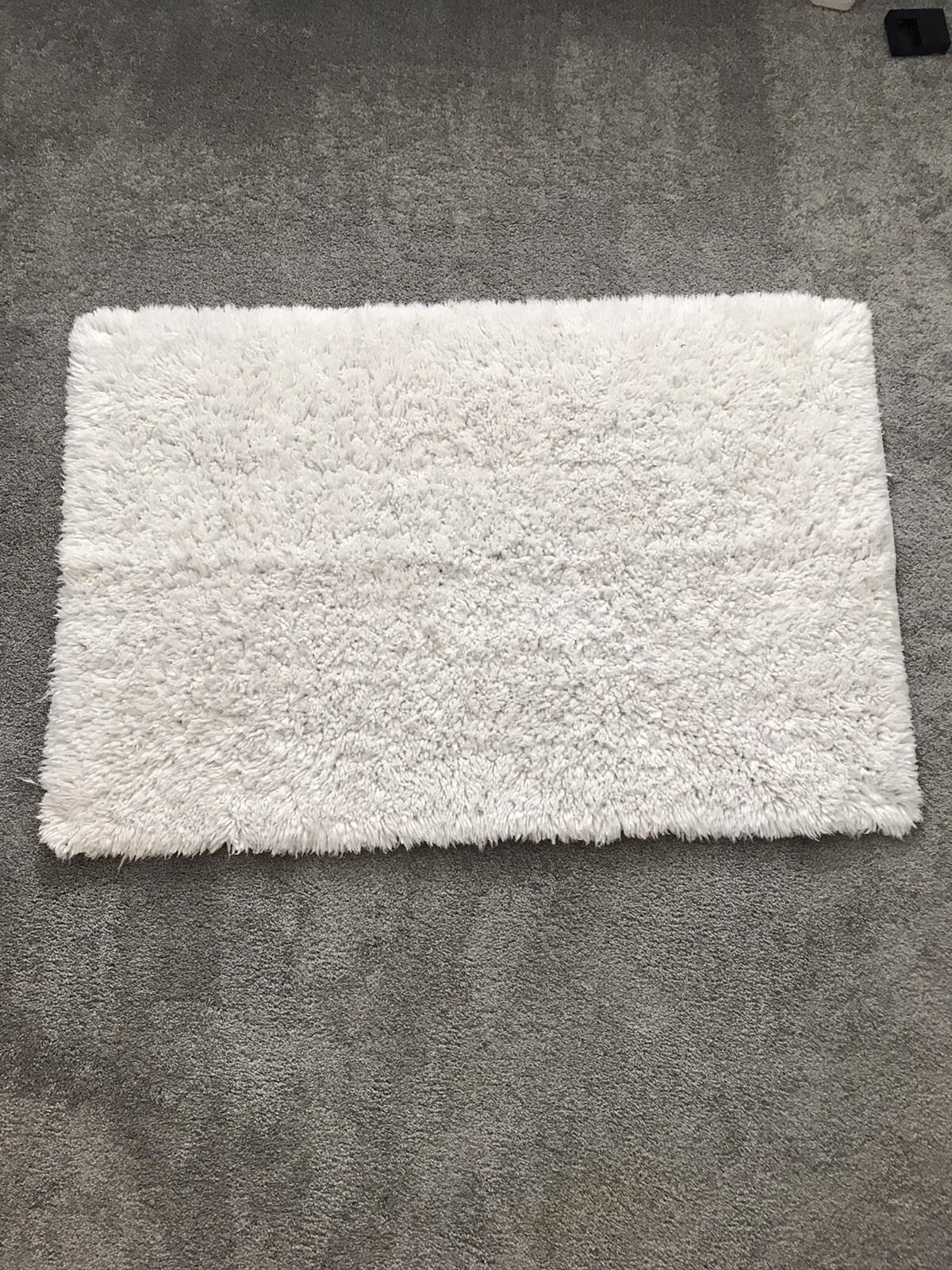 Fuzzy White Rug - Preloved and Super Cute! 46” Long X 31” Wide | eBay
