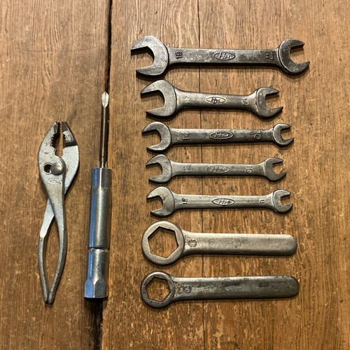 VINTAGE HONDA MOTORCYCLE TOOLKIT SCREWDRIVER PLIERS & SPANNERS CLASSIC ...