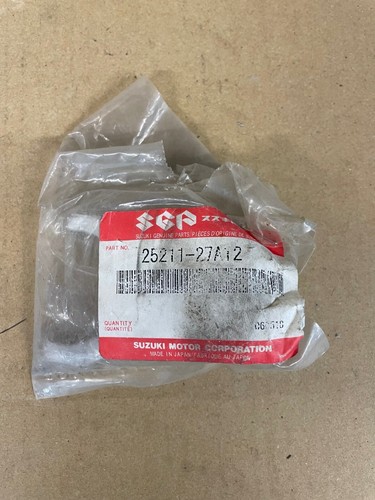 Suzuki OEM Part 25211-27A12 FORK GEAR SHIFT NO.1 for sale online | eBay