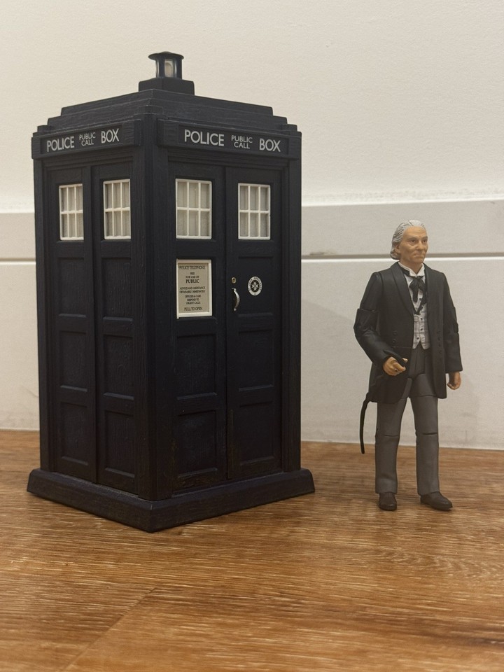 Doctor Who First 1st Electronic Tardis Lights Sounds FX Original ...
