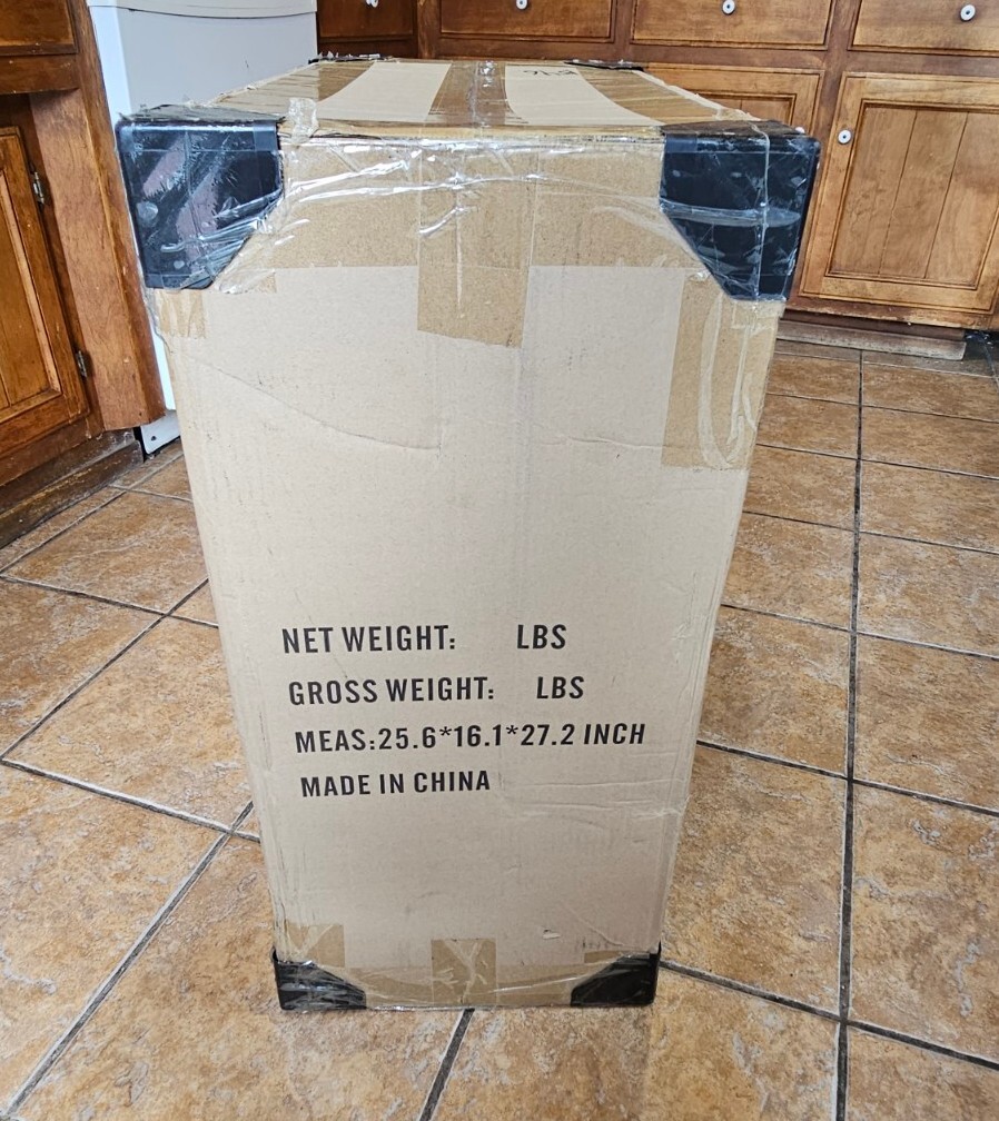 The Ultimate Warrior SIDESHOW Statue WWE **ONLY 500 MADE** 2 feet tall ...