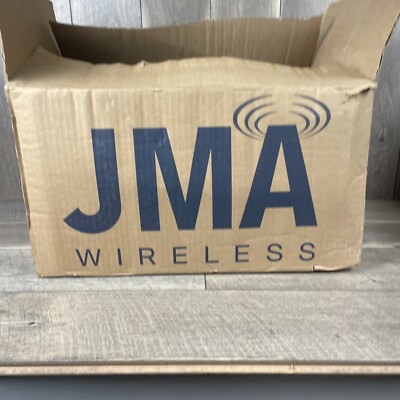 JMA WIRELESS XGU-165-I PANEL ANTENNA 698-960 / 1695-2700 MHz + mounting ...