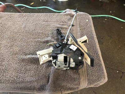 2012-2014 ford focus RH passenger side rear door lock latch mechanism ...