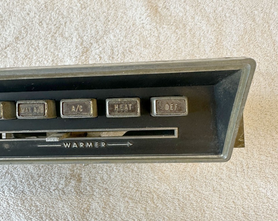 1970-1972 MoPar A Body A/C Heater Controls w/ Bezel Valiant Duster 340 ...