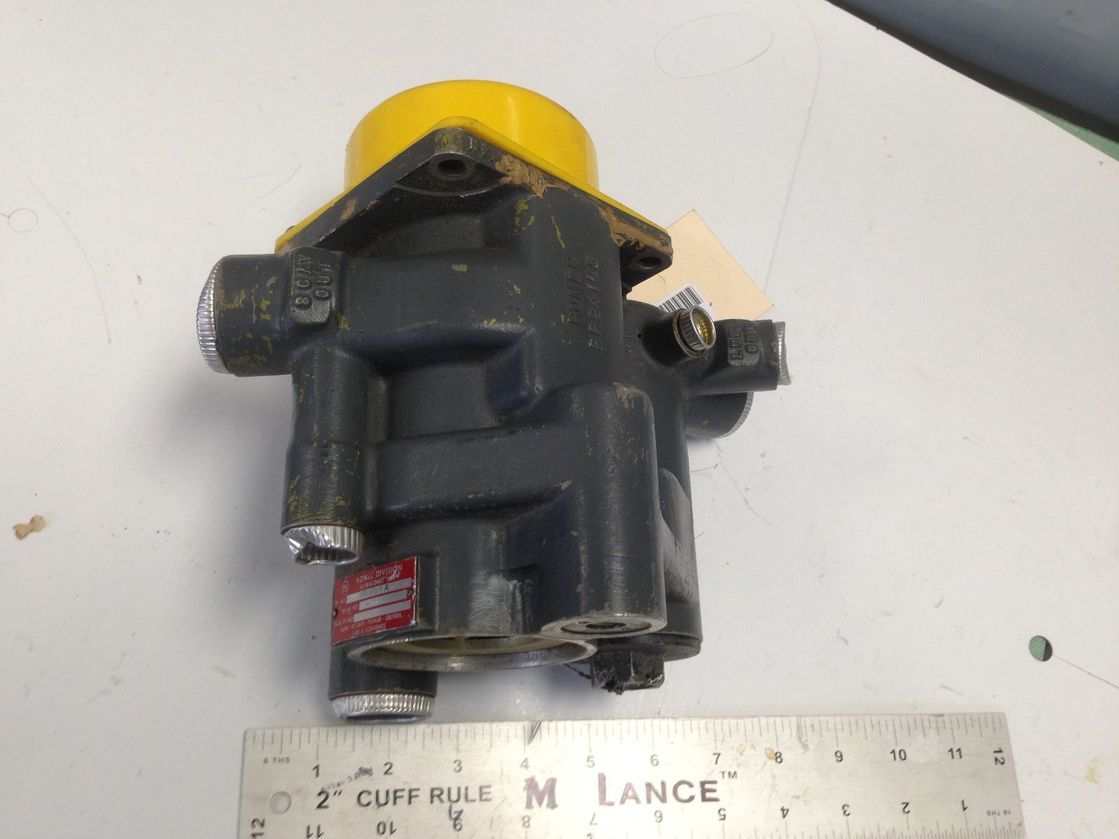 NEW LEAR ROMEC RR24090 A AIRPLANE ENGINE-DRIVEN FUEL ROTARY PUMP SCAV ...