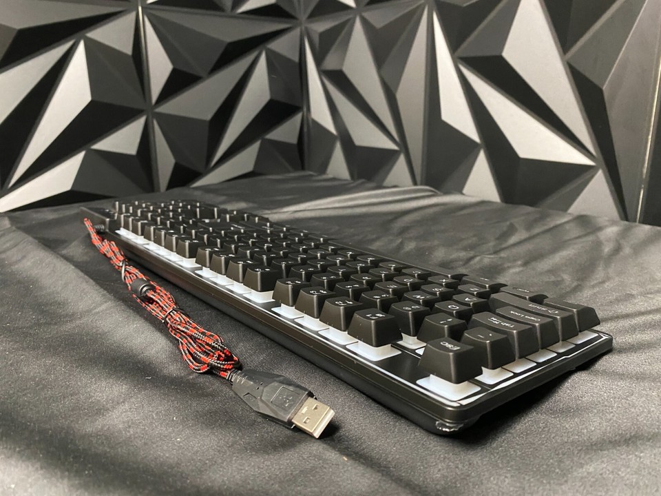 Skytech Gaming Keyboard K-1000 RGB Rainbow BackLit Full Size Keyboard ...