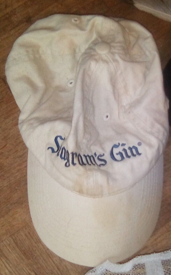 Lot of Baseball Caps: Deep Eddy, Pacifico, Canada, Gators, Vodka ...