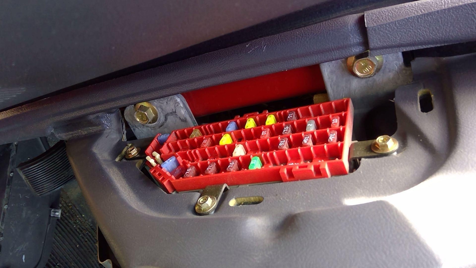 2000-2003 FORD RANGER Fuse Box (Under Dash) | eBay