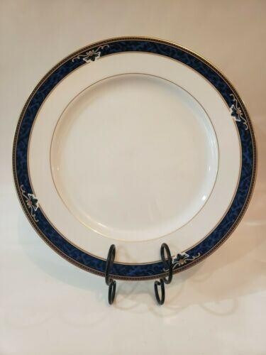 Set of 2 Wedgwood "Embassy Collection - Chadwick" Blue Dinner Plates 10 ...