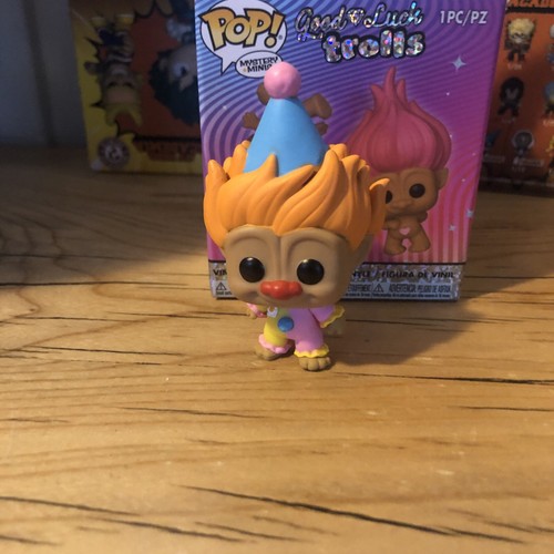 Funko Mystery Mini Figure - Classic Trolls (Good Luck) - CLOWN TROLL (3 ...