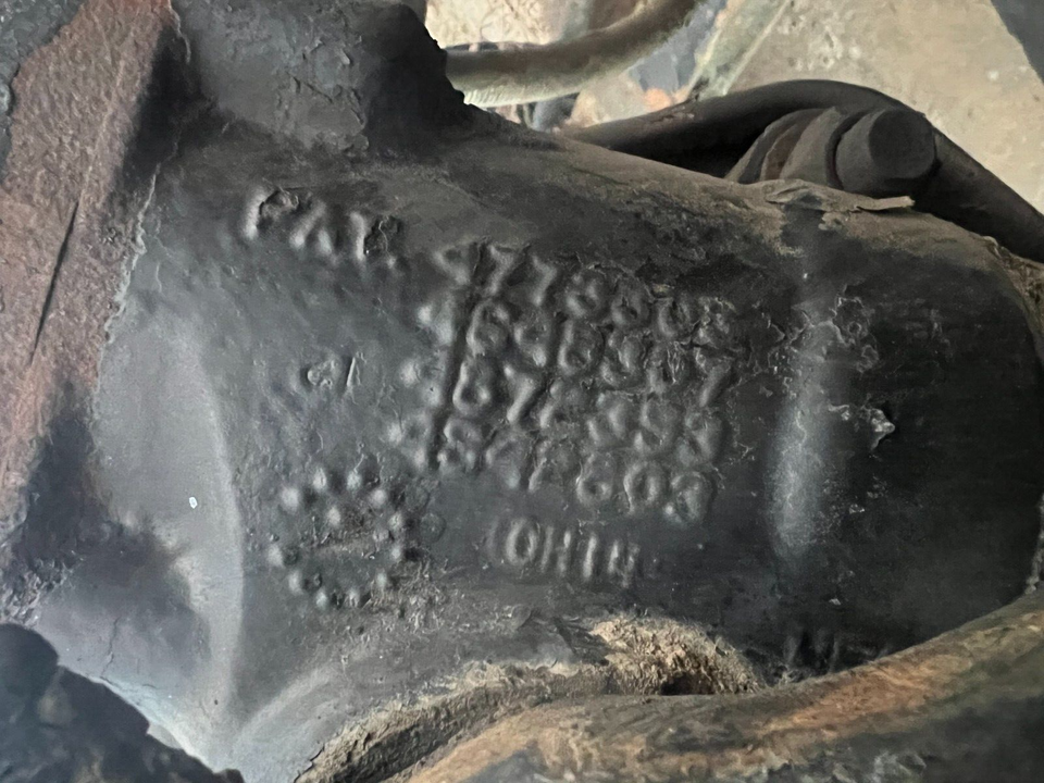 TRW Power Steering Gear Box Freightliner 4942803 4773303 4648307 ...