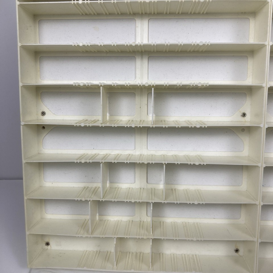 Mattel HOT WHEELS 48 CAR COLLECTORS CASE #5145 YEAR 1968 *Missing Lock ...