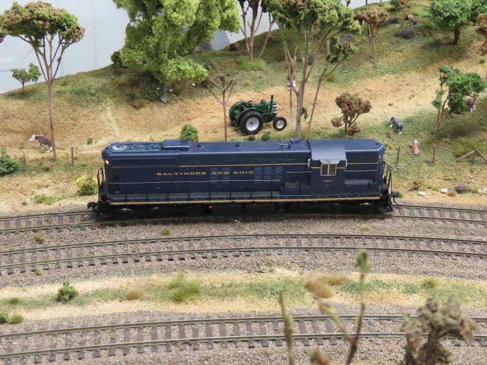 Proto 2000 SD7 Baltimore & Ohio DCC Locomotive. Suits Athearn ...