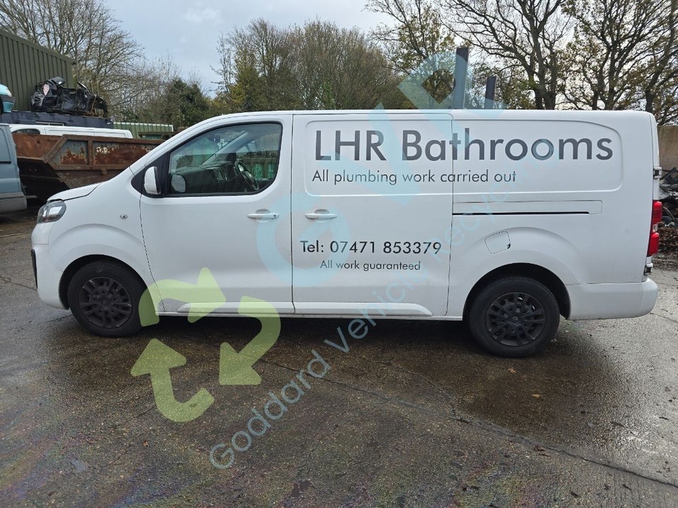 VAUXHALL VIVARO SPORTIVE S/S MK3 (K0) 2019-2023 Rear Quarter Cut Left ...