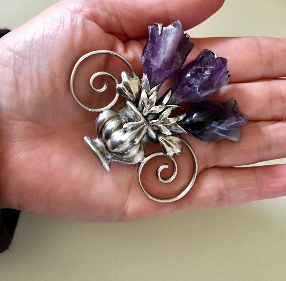 VINTAGE EARLY MEXICO STERLING SILVER CARVED AMETHYST TULIPS VASE PIN ...