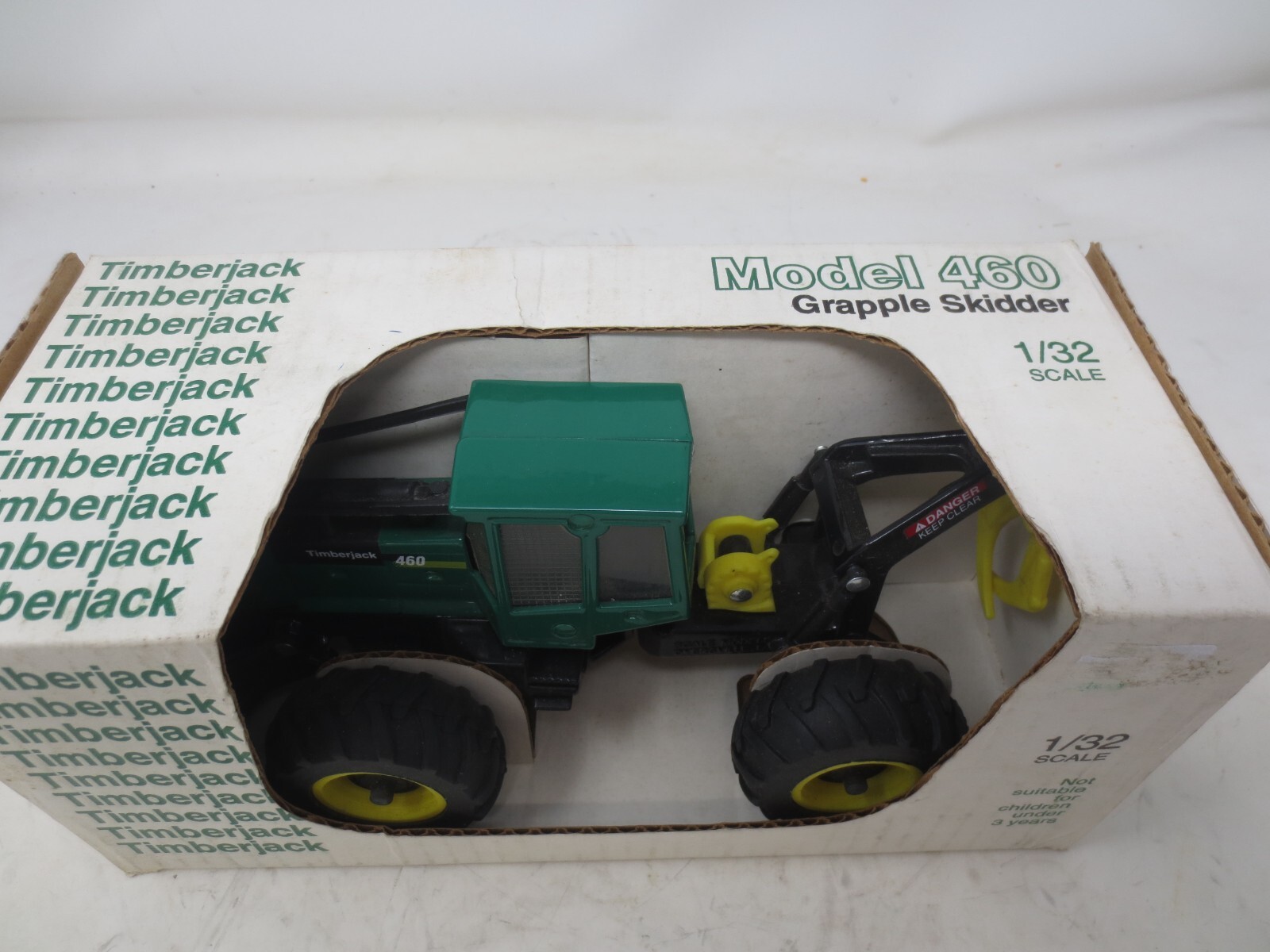 SCALE MODELS 1/32 TIMBERJACK 460 GRAPPLE LOG SKIDDER FARM TOY TRACTOR ...