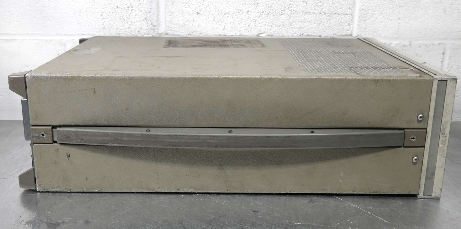 HP 8643A Synthesized Signal Generator 0.26 - 1030 MHz OPT H02 K01 For ...