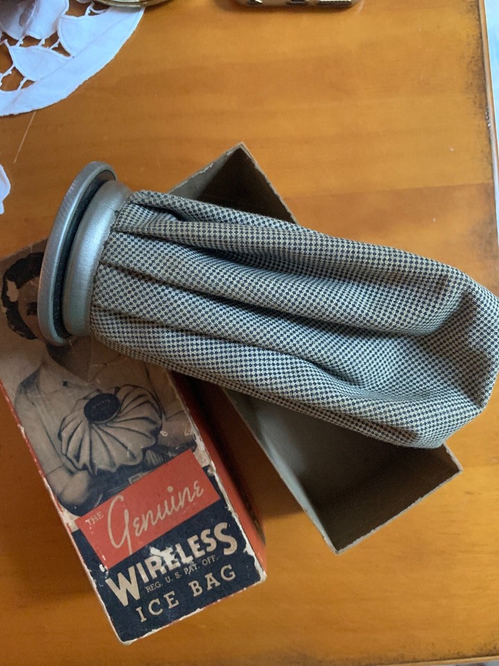 VINTAGE GENUINE WIRELESS ICE BAG W/ ORIGINAL BOX. New | eBay