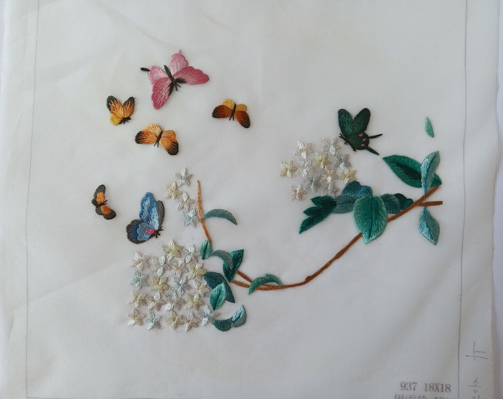 Double-sided hand embroidered Suzhou embroidery silk art:Flower ...