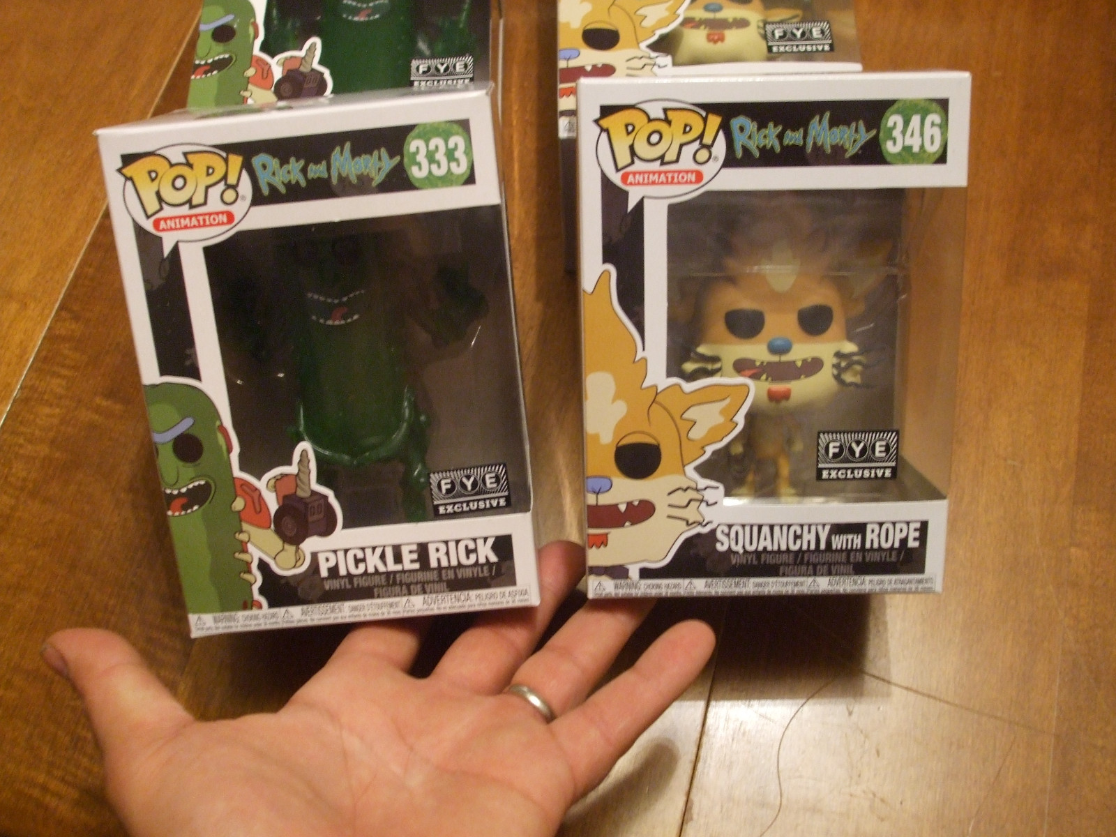 FUNKO POP RICK AND MORTY SQUANCHY WITH ROPE 346 + PICKLE RICK 333 FYE ...