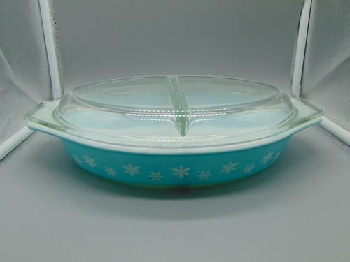 Pyrex Snowflake Blue Oval 1.5 Qt. Divided Covered Casserole 16 | eBay