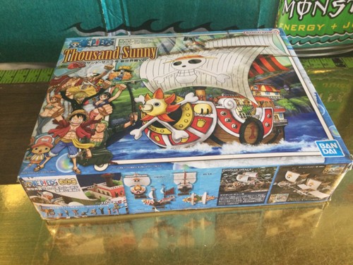 2011 BANDAI ONE PIECE SHIP MODEL BUILD YOUR PIRATE ADVENTURE SHIP | eBay