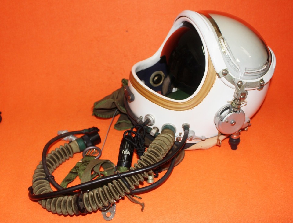 PILOT HIGH ALTITUDE SEALED HELMET FLIGHT HELMET 2# $ 800 | eBay
