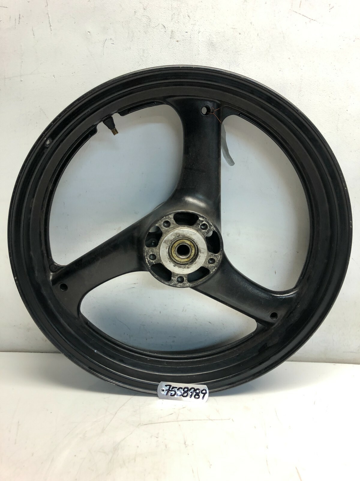 SUZUKI RGV 250 VJ22 1992 FRONT WHEEL GENUINE OEM LOT75 75S8989 | eBay ...
