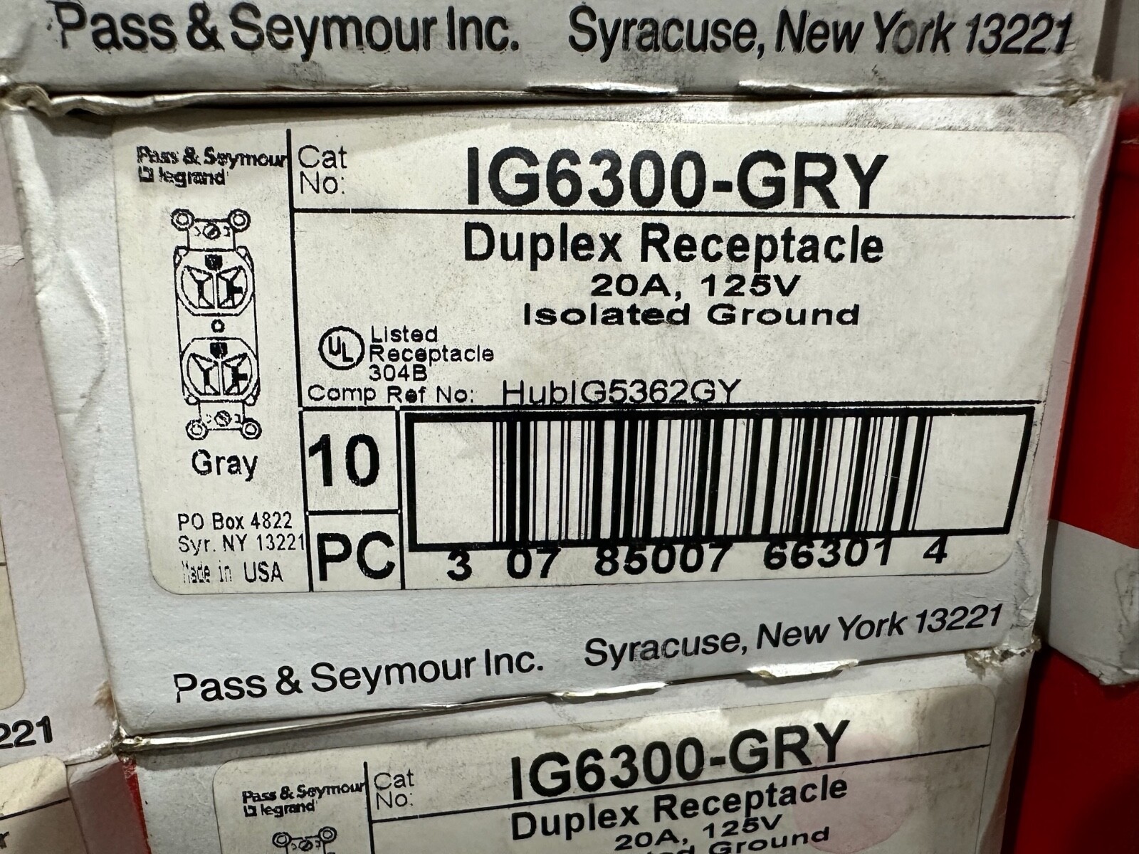 BOX OF 10 PASS & SEYMOUR IG6300-GRY DUPLEX RECEPTACLE - L25 | eBay
