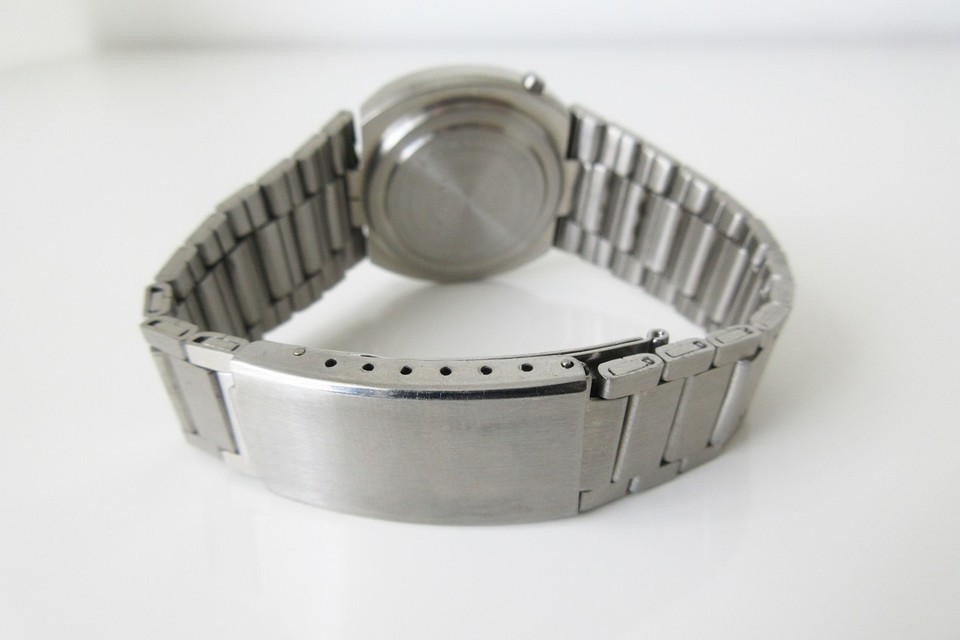 Men's SS 1977 Compuchron LED Digital Retro Time computer Watch. 36 mm ...