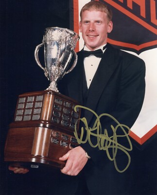 DANIEL ALFREDSSON SIGNED OTTAWA SENATORS CALDER TROPHY ROOKIE 8X10 ...