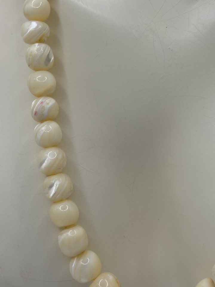 Mother Of Pearl Shell Necklace, Vintage Polished Gradulated Beads, 42cm ...
