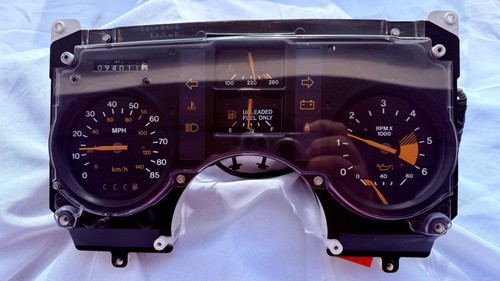 1988 PONTIAC FIERO 2.5 Speedometer Instrument Cluster Tachometer w ...