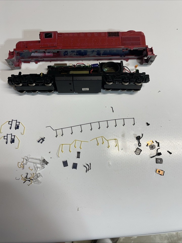 HO Scale, BROADWAY LIMITED ALCO RSD-15 Undecorated DCC SOUND - Project ...