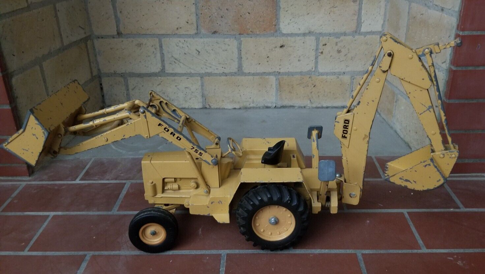 Vintage ERTL Giant Ford 755 Tractor Loader Backhoe Metal Toy Collector ...