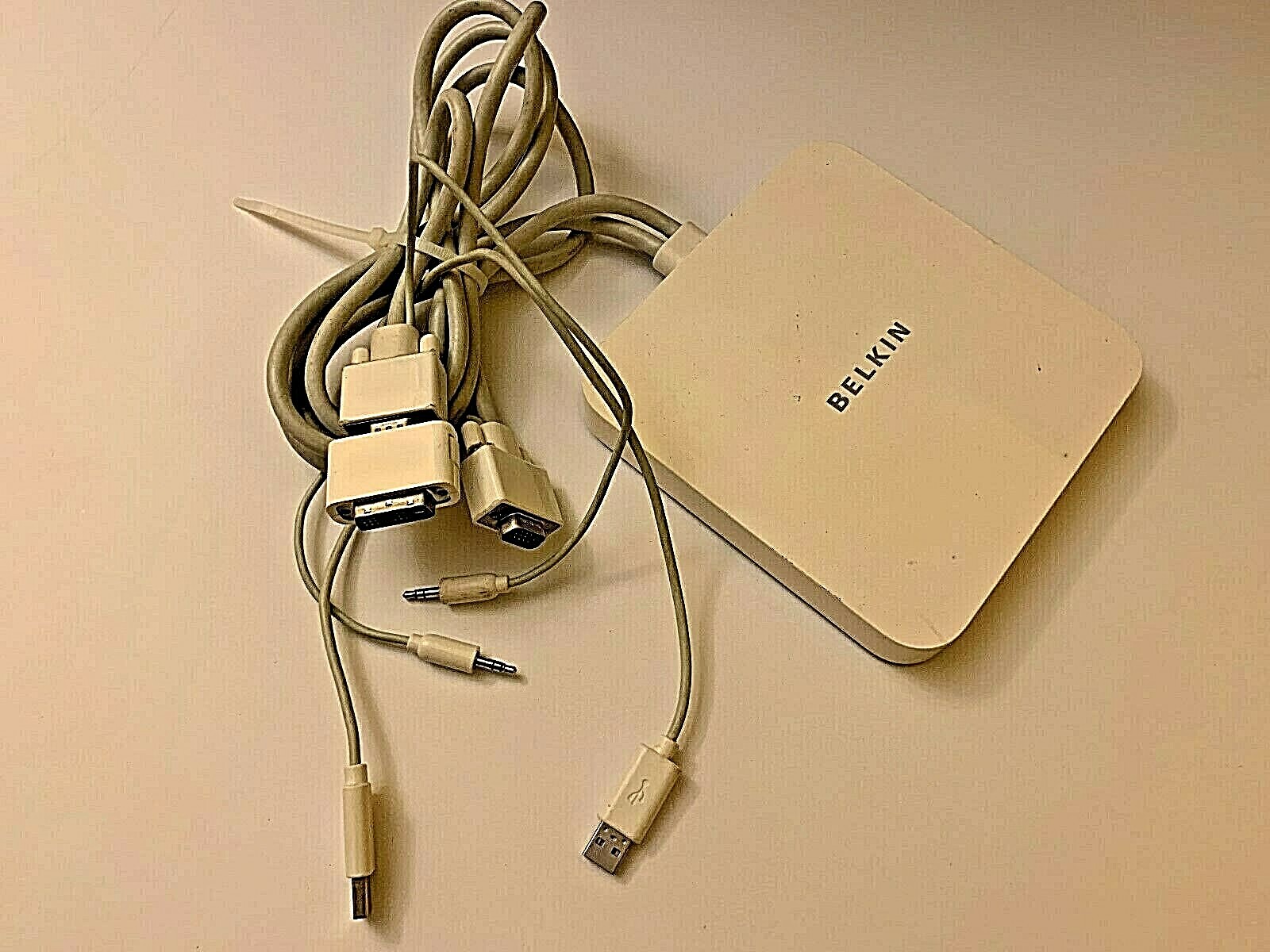 BELKIN F1DM102U Flip for Mac Mini, KVM Switch 722868565841| eBay