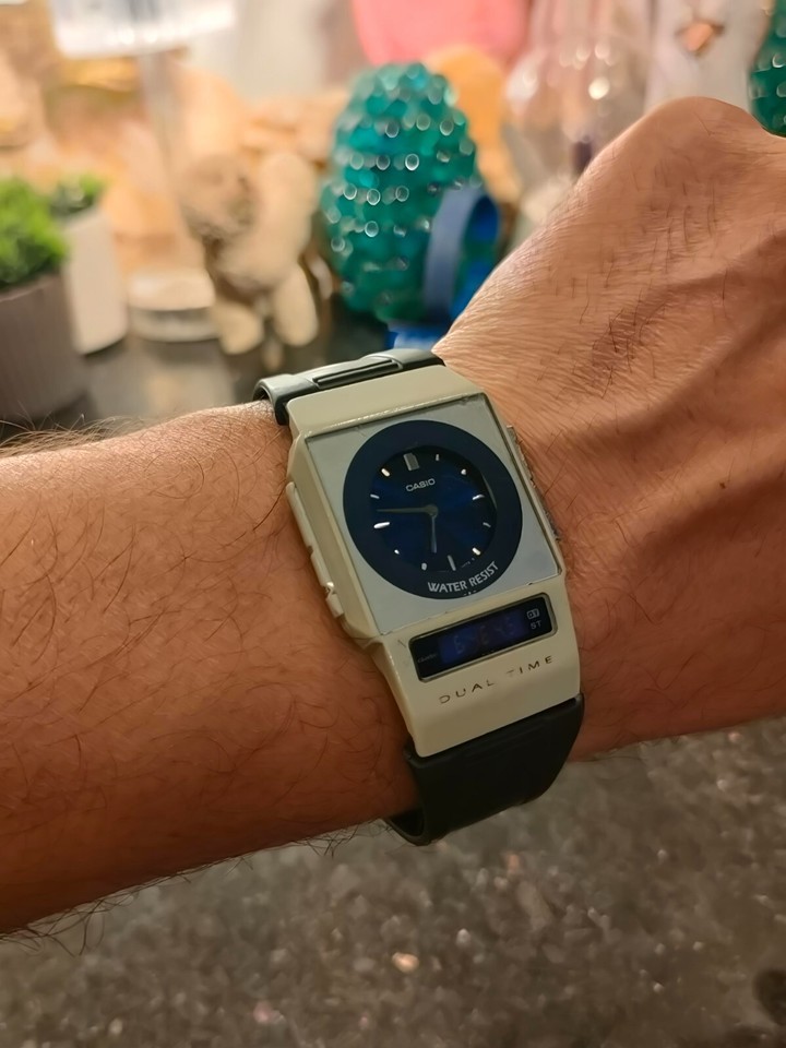 1999 Vintage Casio 2320 FS-01 Analog Digital Blue Edition Film Watch ...