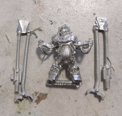 Necromunda Spyrer Patriarch Fanatic Era 2000 Metal Rare OOP | eBay