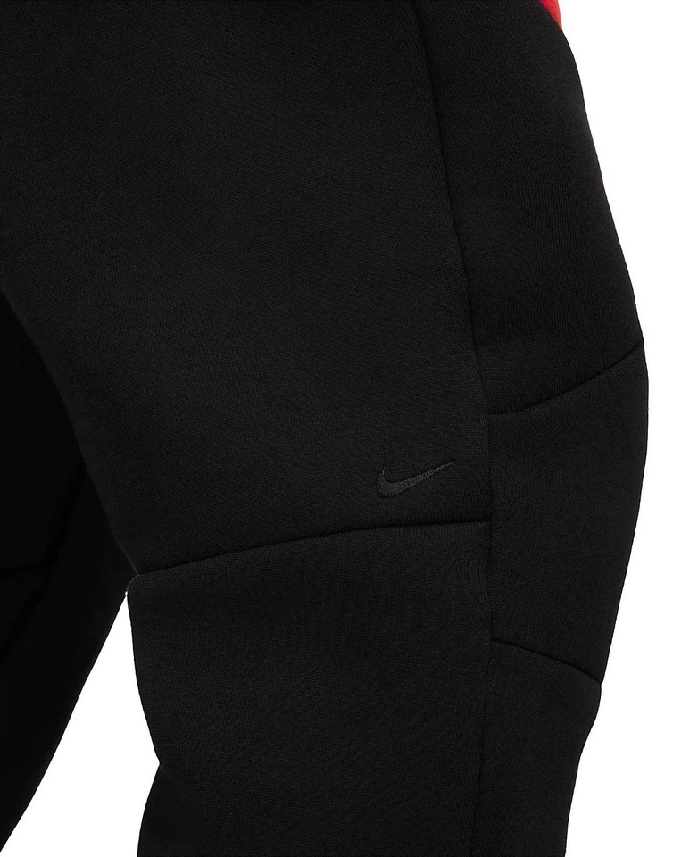 Size L Nike Sportswear Tech Fleece Jogger Black Red HV0959-696 | eBay
