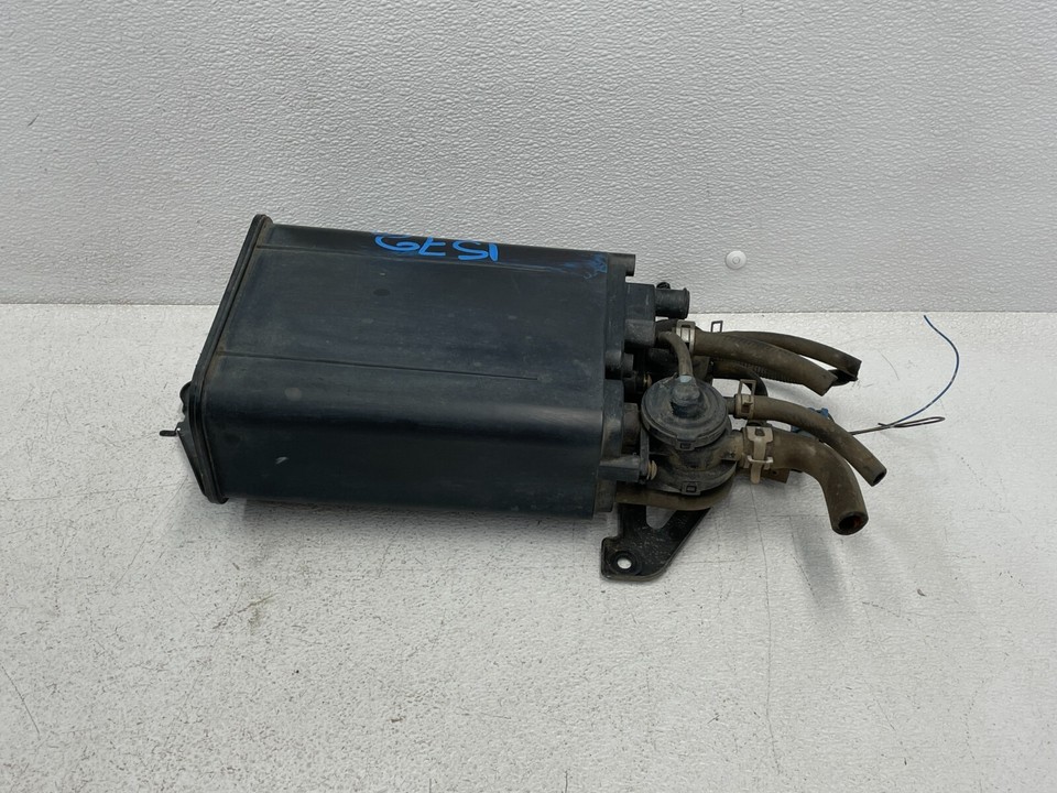 03 04 05 Lexus LX470 Fuel Vapor Charcoal Canister Tank Unit 1572 OEM | eBay