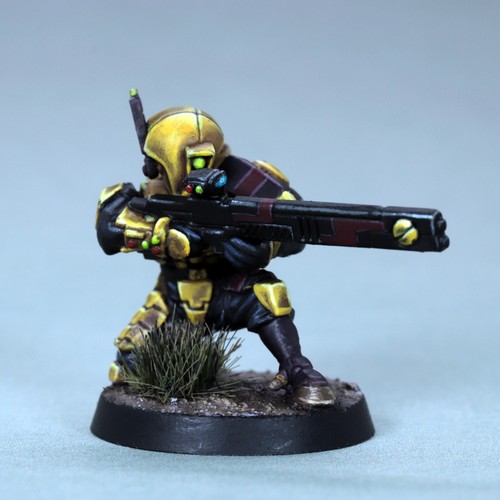 painted Tau fire caste warrior miniature warhammer 40k strike leader ...