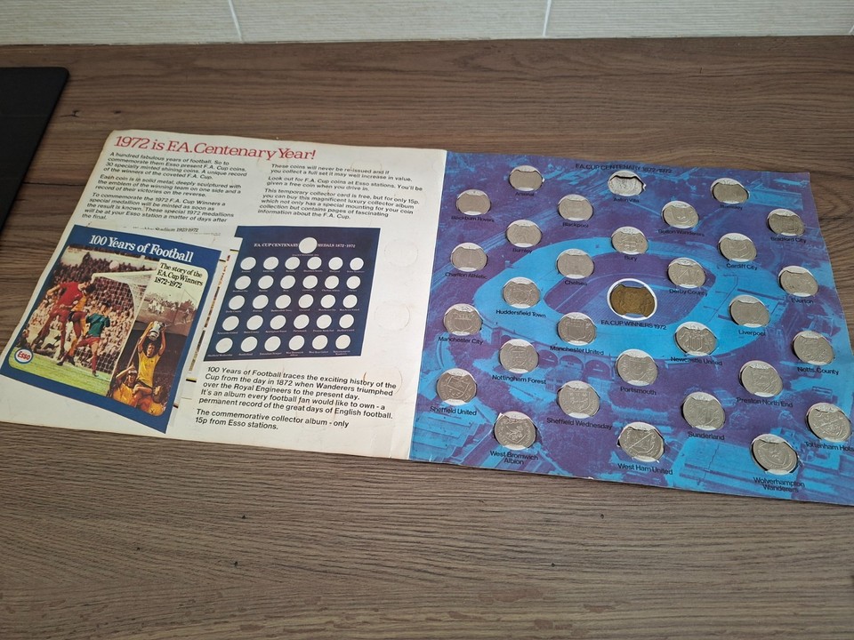 FA CUP COINS IN ORIGINAL FOLDER 1872 - 1972. COMPLETE SET ESSO 1972 ...