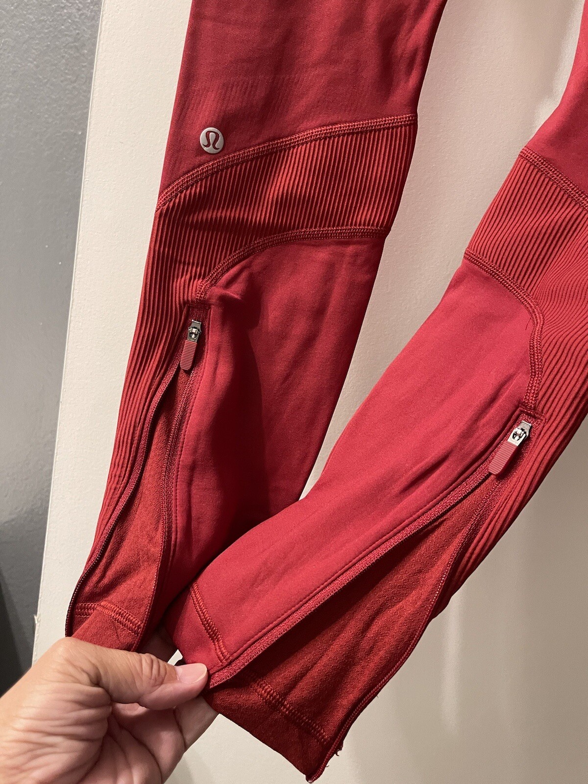 Lululemon Reflective LUNO UNIQUE ZIP LEG&POCKET BEAUT… - Gem