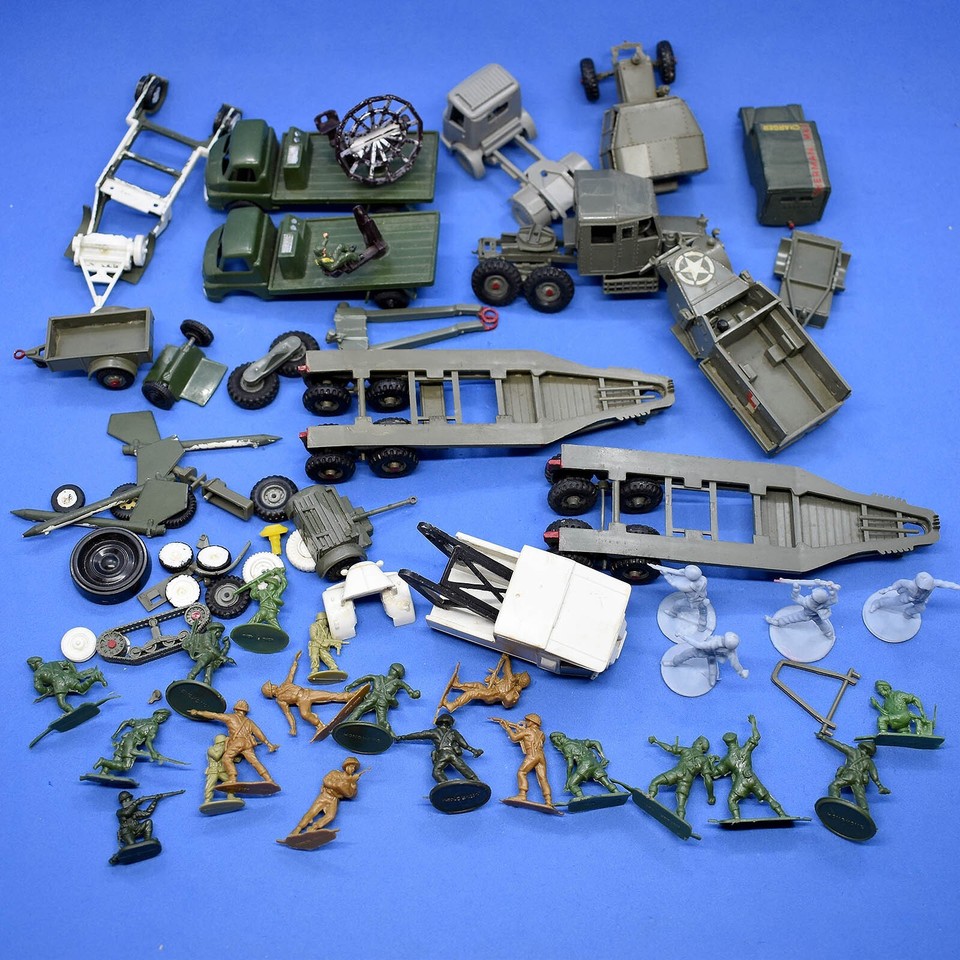 JOB LOT OF AIRFIX MILITARY VEHICLES & SOLDIERS 1:72 SCALE MODELS BROKEN ...