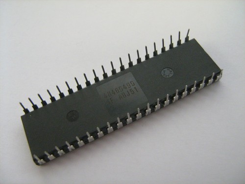 INTEL P8256AH IC 8256 DIP 40Pin Integrated Circuit - Lot of 4 Pcs ...